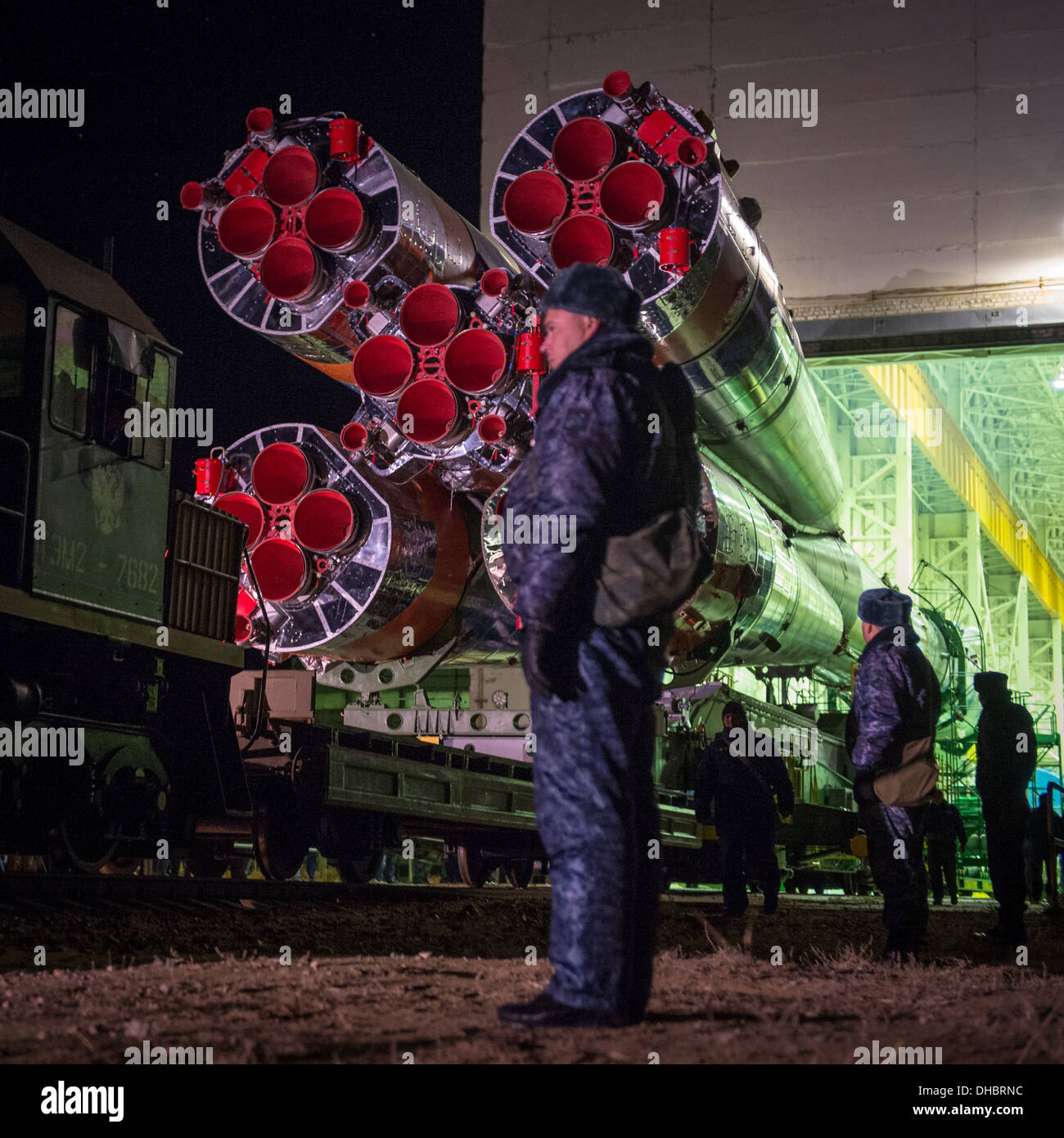 Expedition 38 preflight hi-res stock photography and images - Alamy