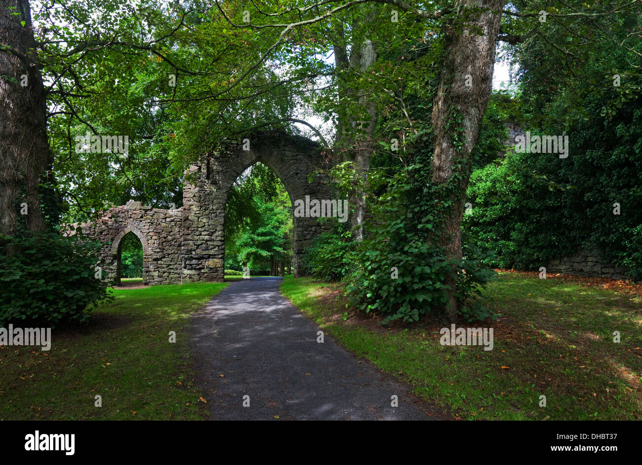 Kinights templer castle hi-res stock photography and images - Alamy