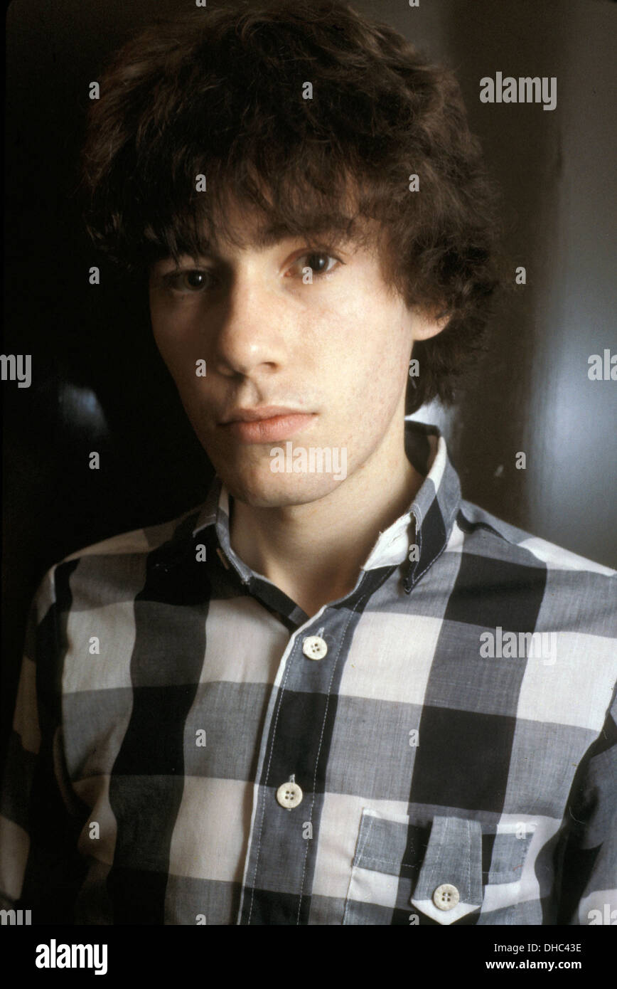 Buzzcocks 70s hi-res stock photography and images - Alamy