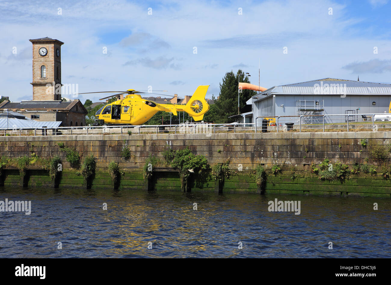 Yellow helicopter uk hi-res stock photography and images - Alamy