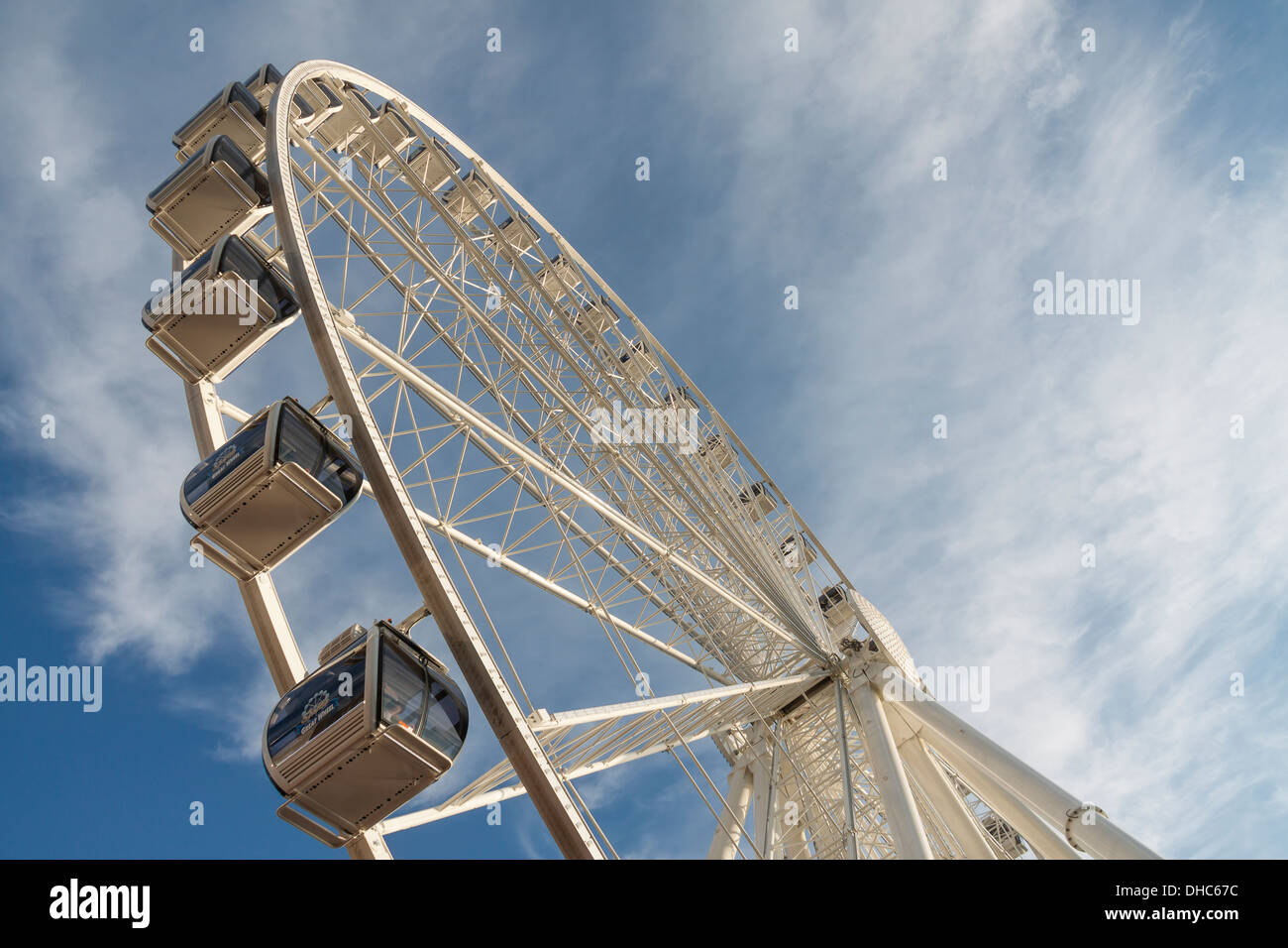 Seattle Great Wheel, Seattle, Washington waterfront Stock Photo - Alamy