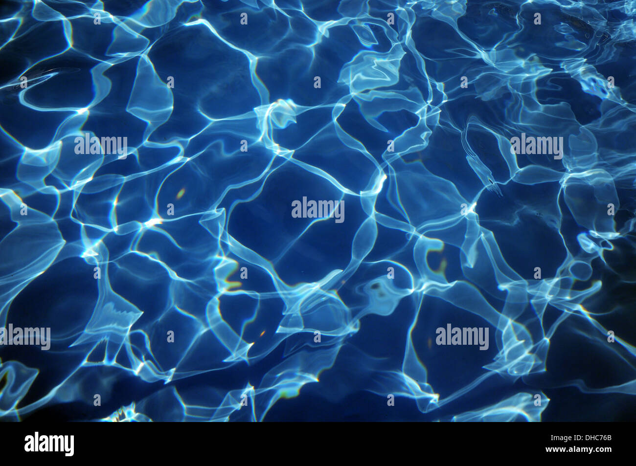 psychedelic pattern of light on blue Stock Photo - Alamy