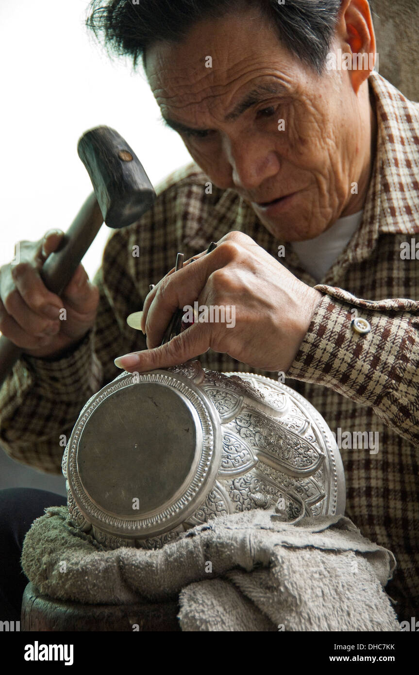 Silversmith engraving hi-res stock photography and images - Alamy