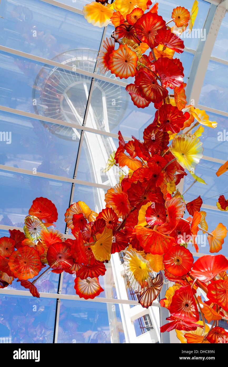Seattle Space Needle viewed through glass roof of Chihuly Garden and ...