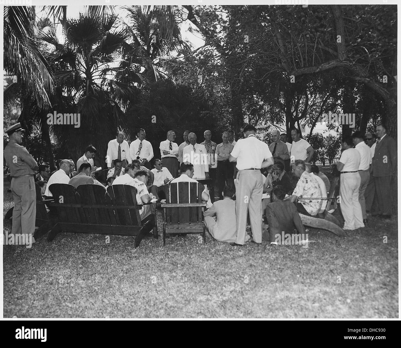 Press conference house Black and White Stock Photos & Images - Alamy