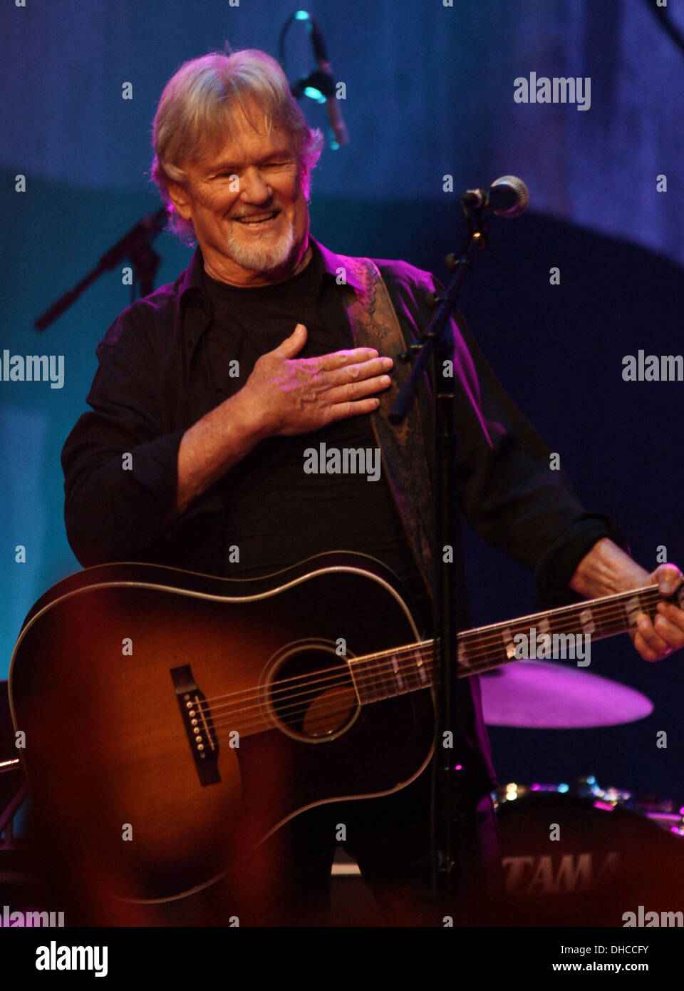 Kris kristofferson johnny cash hi-res stock photography and images - Alamy