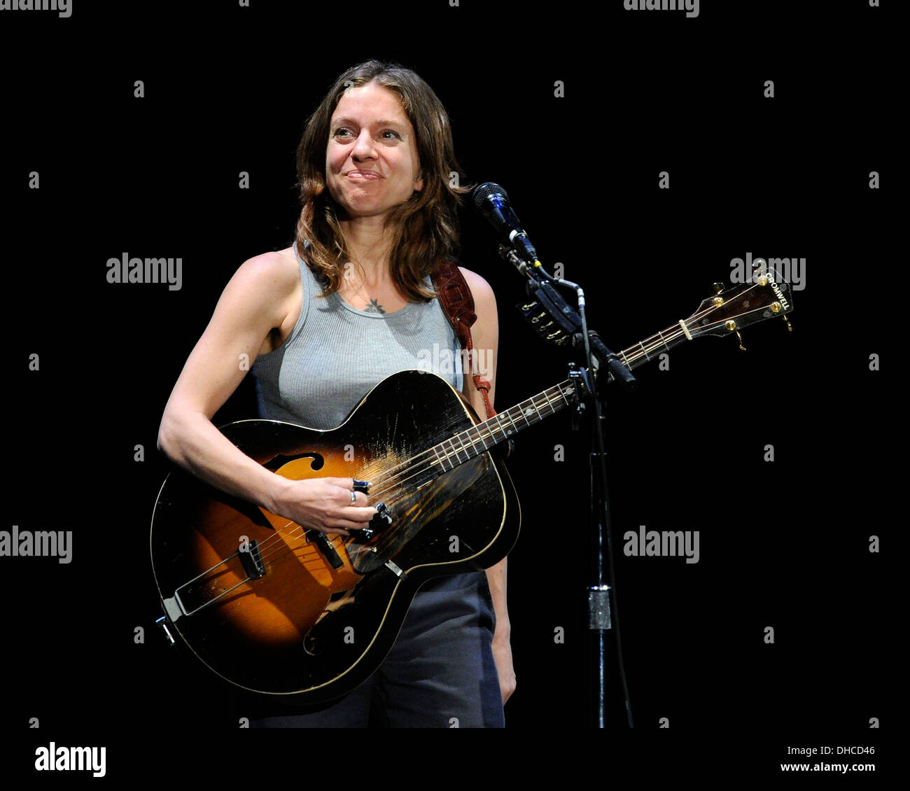 Ani DiFranco performs on stage at The Winter Garden Theatre. Toronto ...