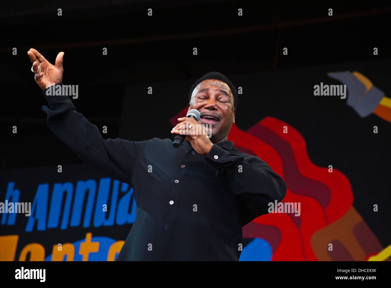 GEORGE BENSON preforms on Jimmy Lyons Stage at the Monterey Jazz ...