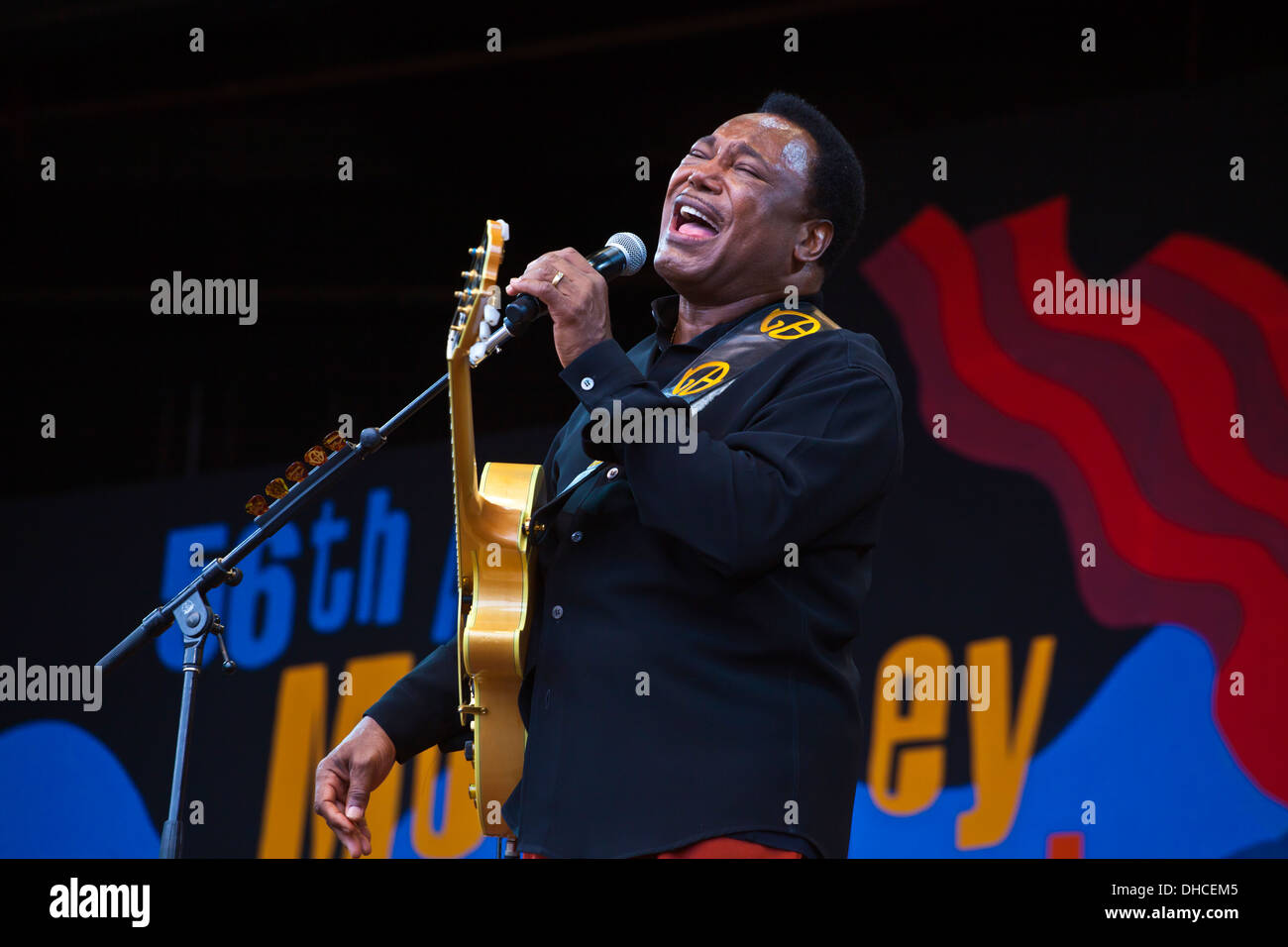 GEORGE BENSON preforms on Jimmy Lyons Stage at the Monterey Jazz ...