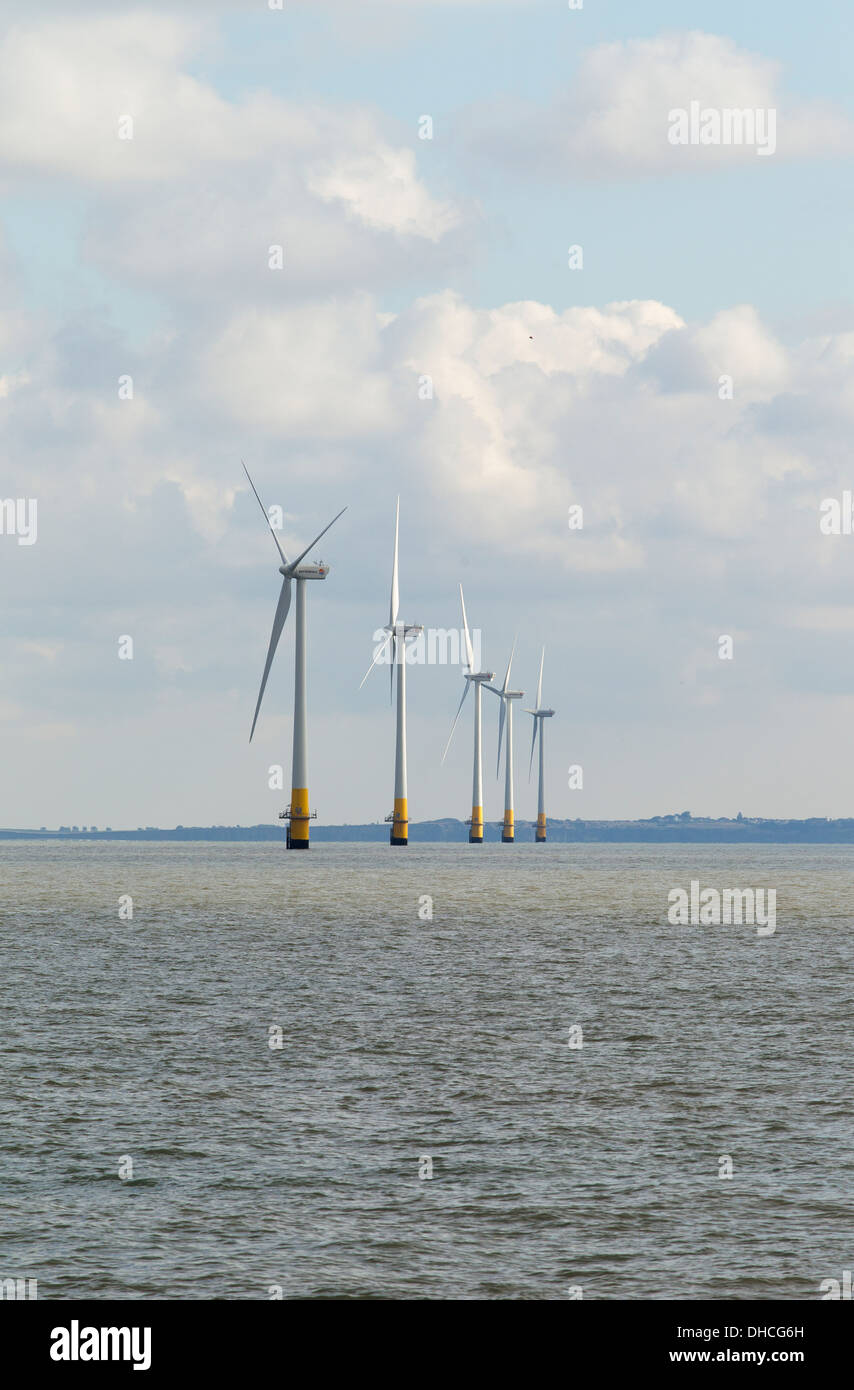 12/10/2013 Wind farms in the Thames Estuary. River Thames, England, UK ...
