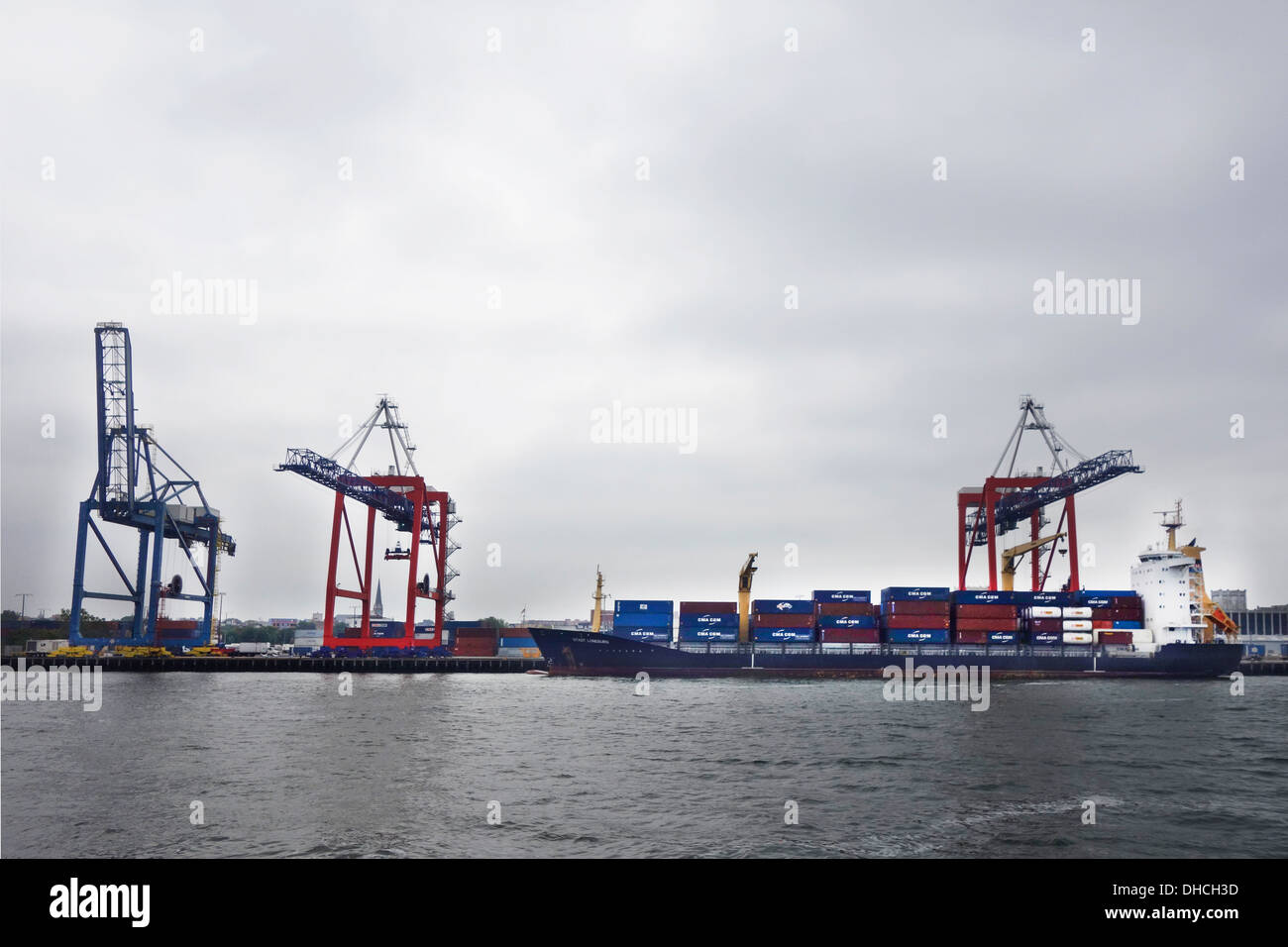 Governors Island ferry in New York City Stock Photo - Alamy
