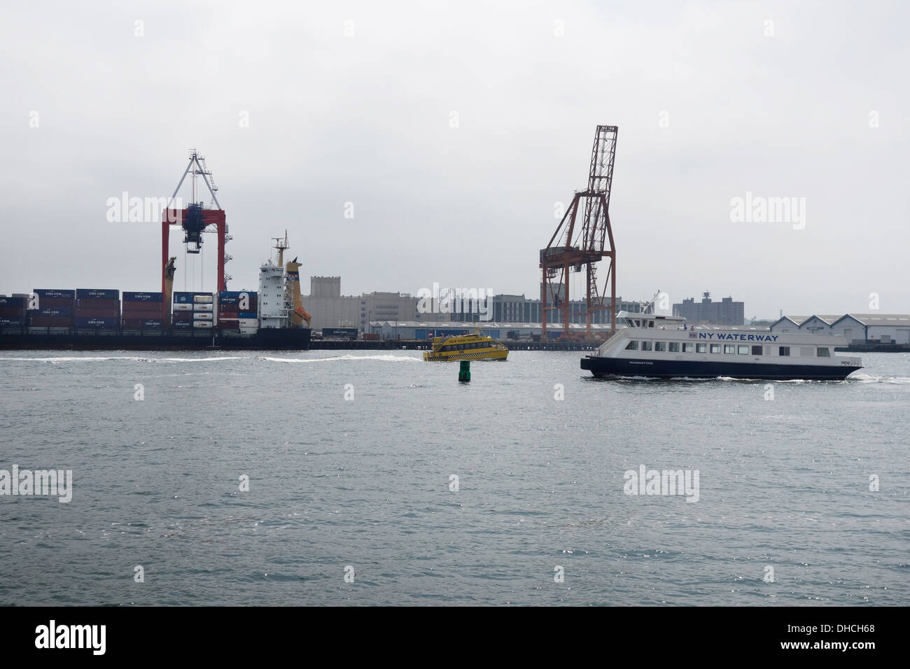 Governors island ferry hi-res stock photography and images - Alamy