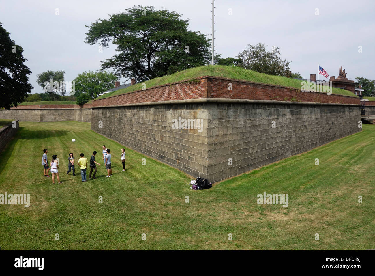 Governors island new york fort jay hi-res stock photography and images ...