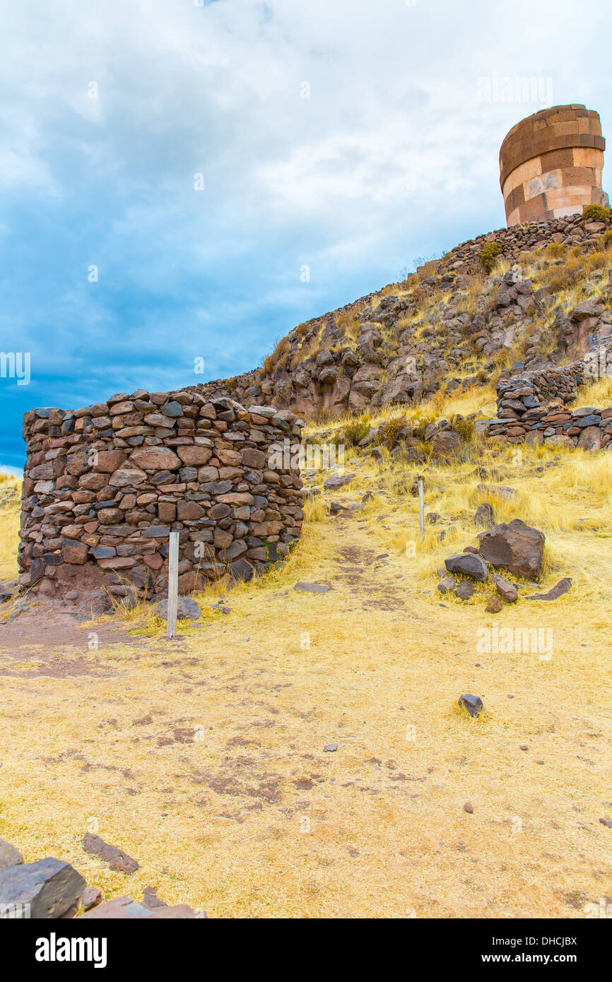 Funerary towers in Sillustani, Peru,South America- Inca prehistoric ...