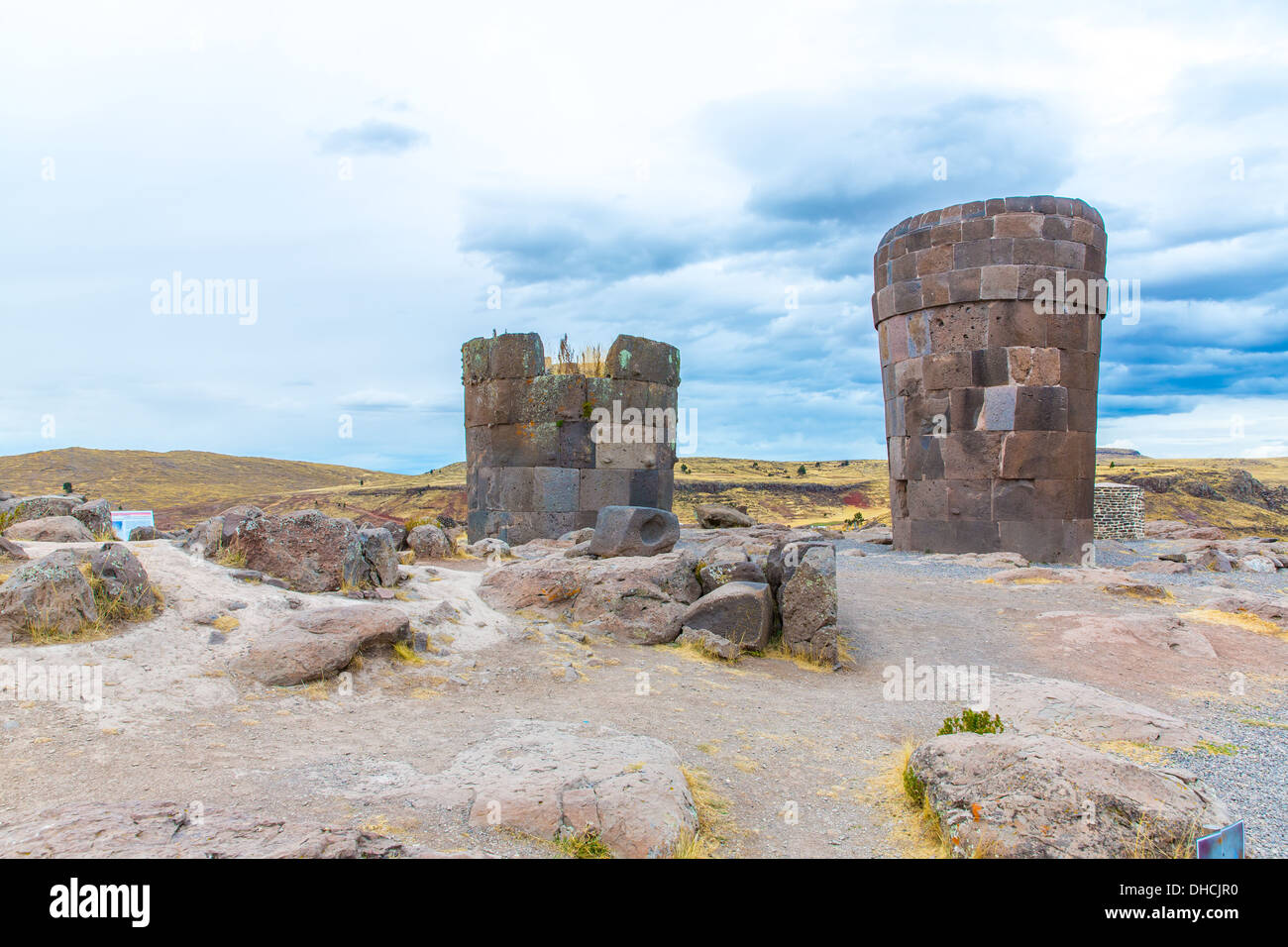 Funerary towers in Sillustani, Peru,South America- Inca prehistoric ...