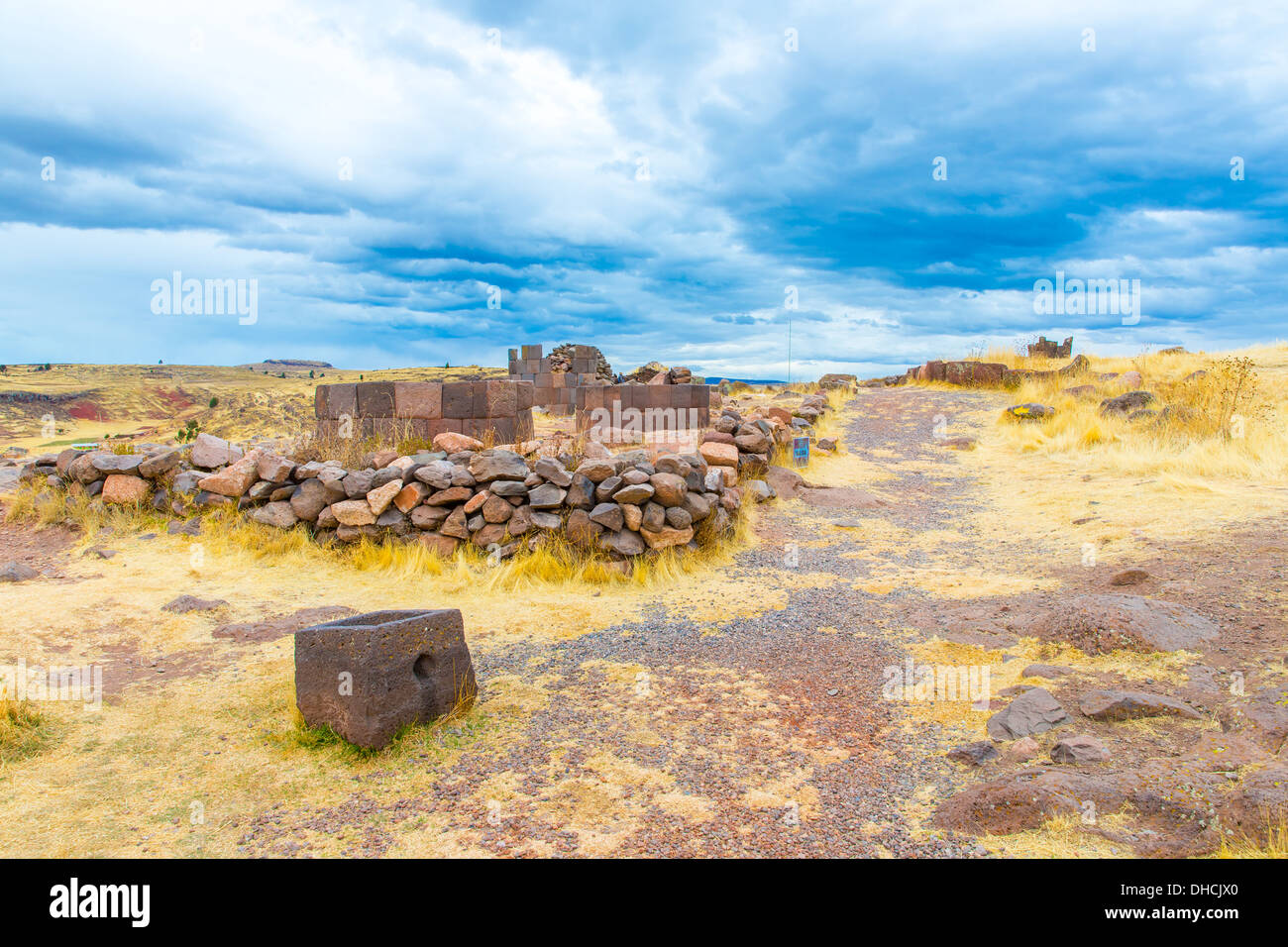 Funerary towers in Sillustani, Peru,South America- Inca prehistoric ...