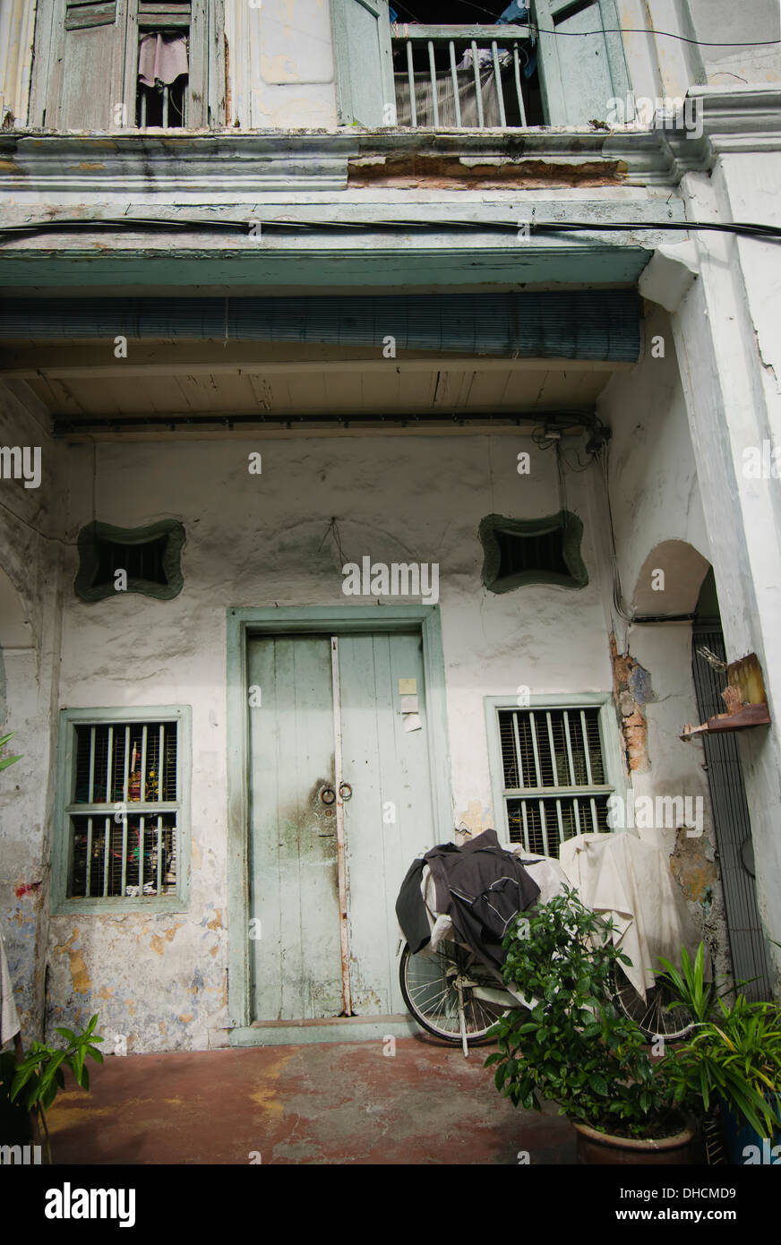 A pre-war shophouse in Georgetown UNESCO World Heritage Site, Penang ...