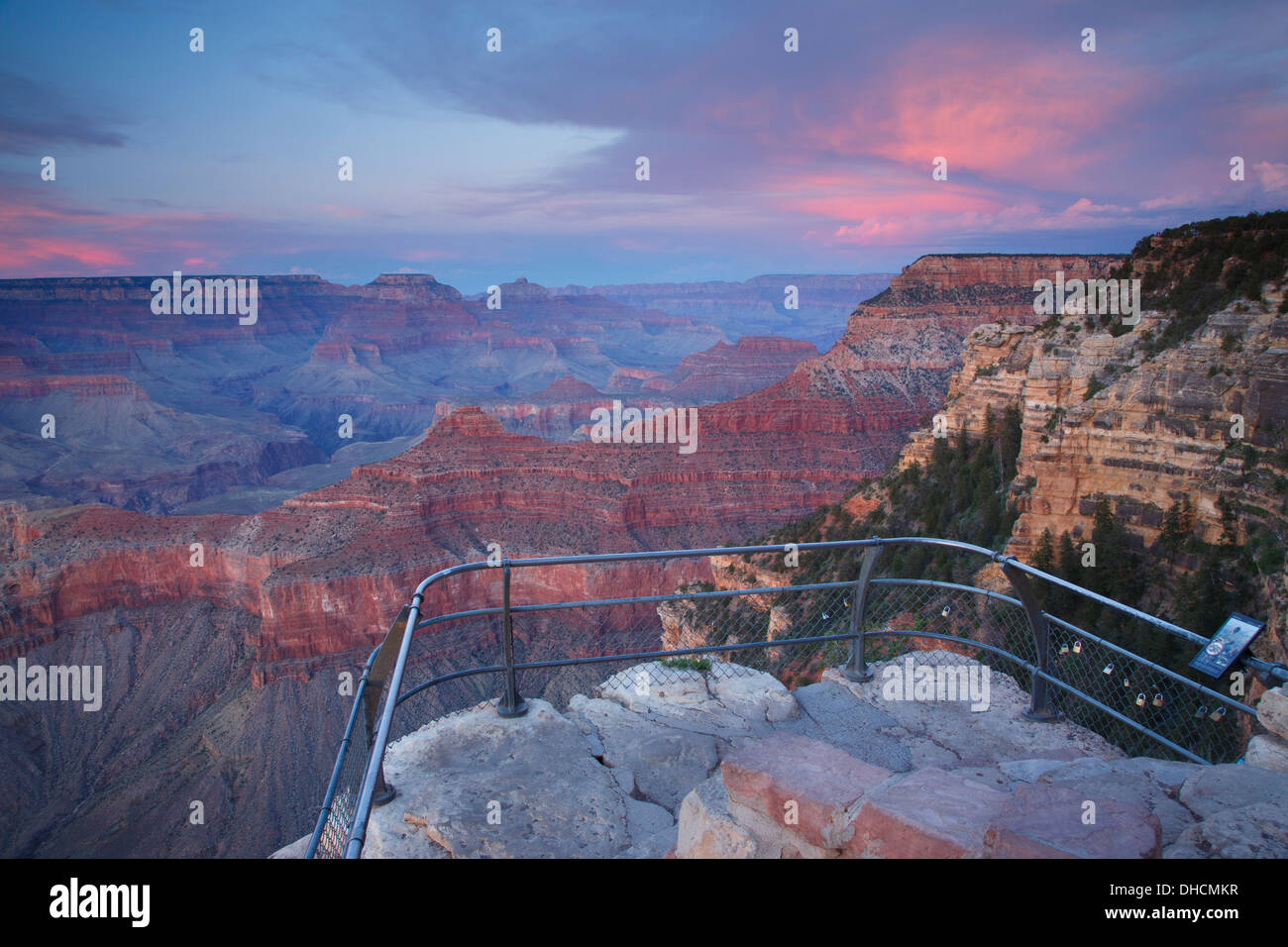 Yavapai Point at sunset, Grand Canyon National Park, Arizona Stock ...
