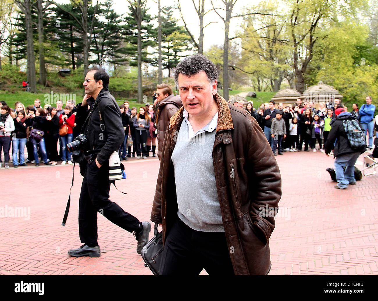 Steven moffat doctor hi-res stock photography and images - Alamy
