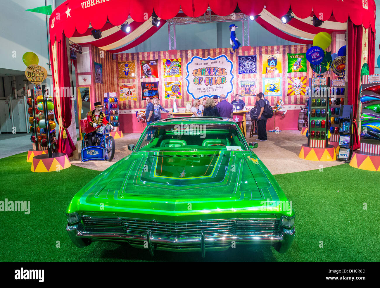 Las Vegas, Nevada, USA. 5th November 2013. Old classic car on PPG car ...