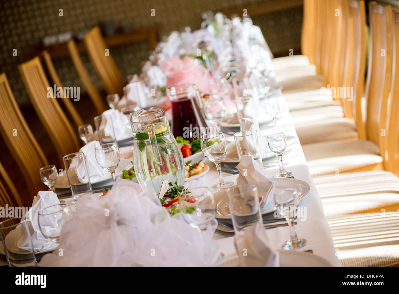 Luxury banquet table setting at restaurant Stock Photo - Alamy