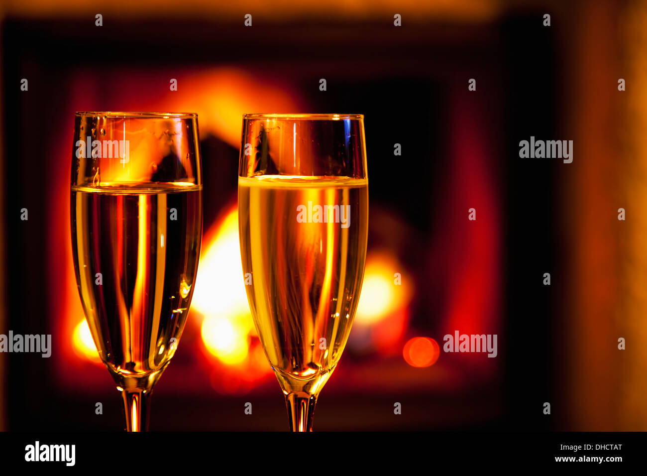 Two glasses champagne flame hi-res stock photography and images - Alamy