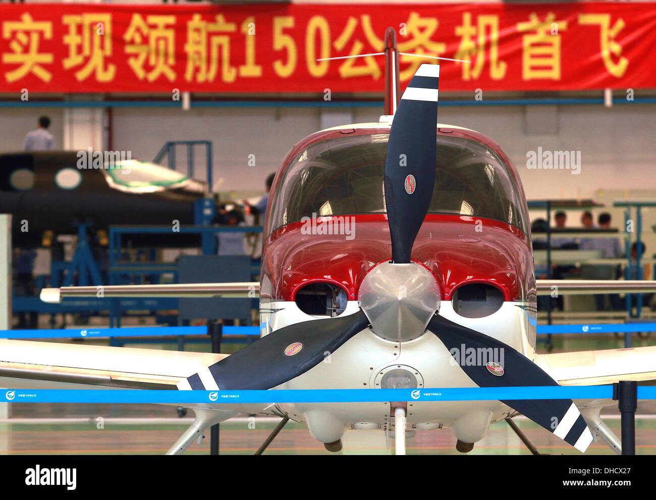 Chinese aircraft manufacturer hi-res stock photography and images - Alamy