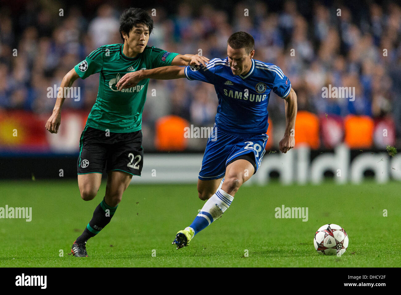Cesar azpilicueta chelsea fc chelsea hi-res stock photography and ...