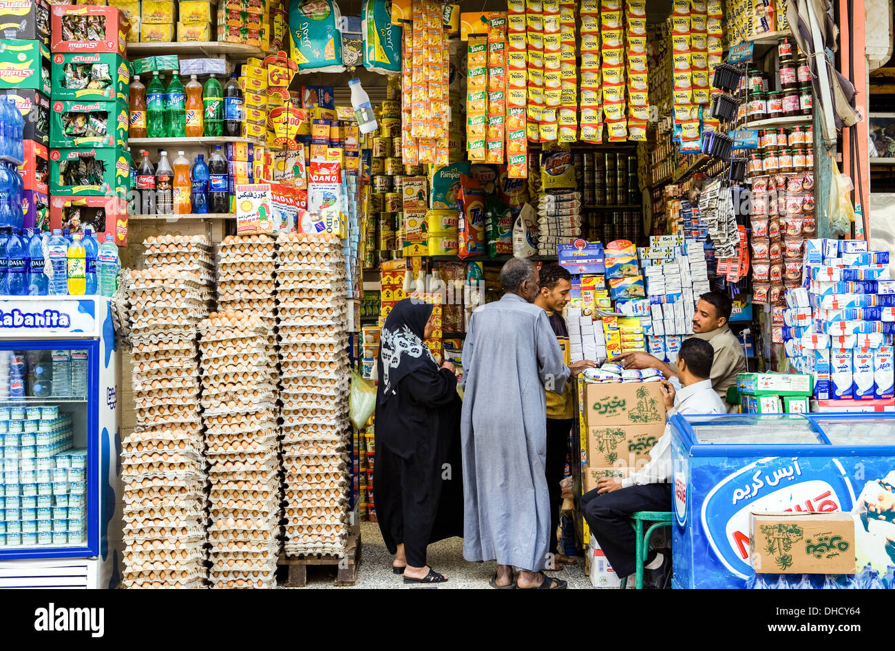 Local market in al hi-res stock photography and images - Alamy