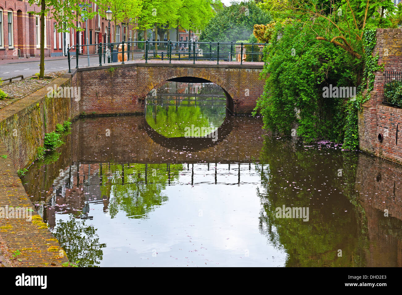 Asphalt embankment hi-res stock photography and images - Alamy