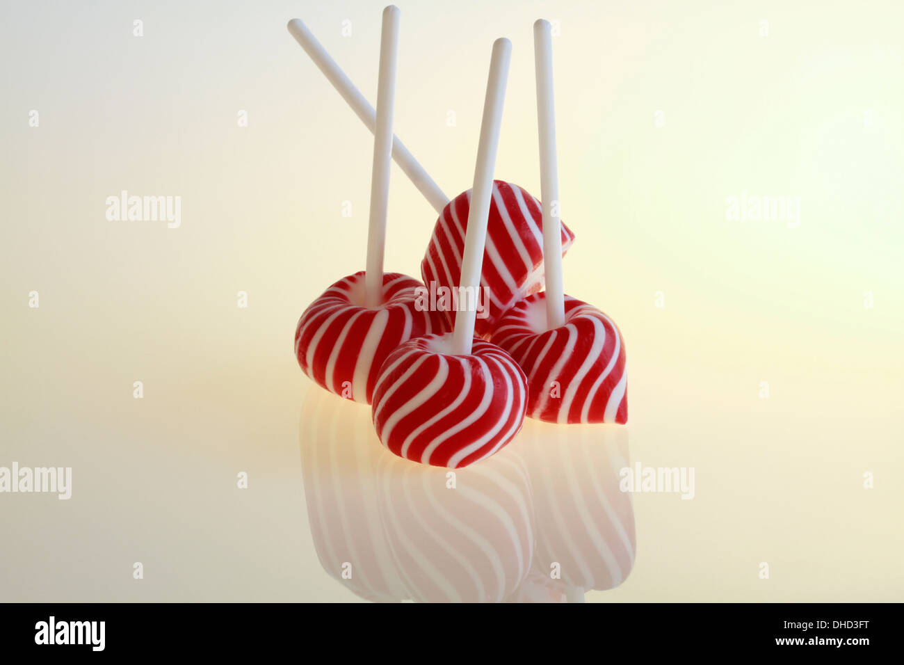 Lollipops lollies hi-res stock photography and images - Alamy
