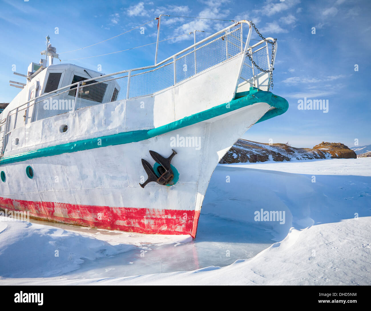 Ice cutter ship hi-res stock photography and images - Alamy