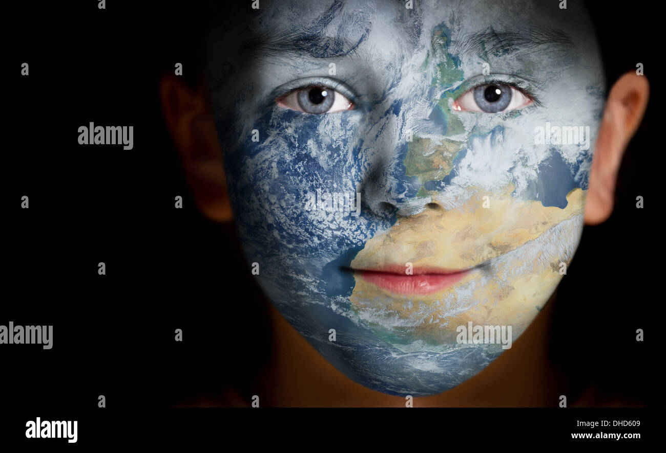 Face paint world map hi-res stock photography and images - Alamy