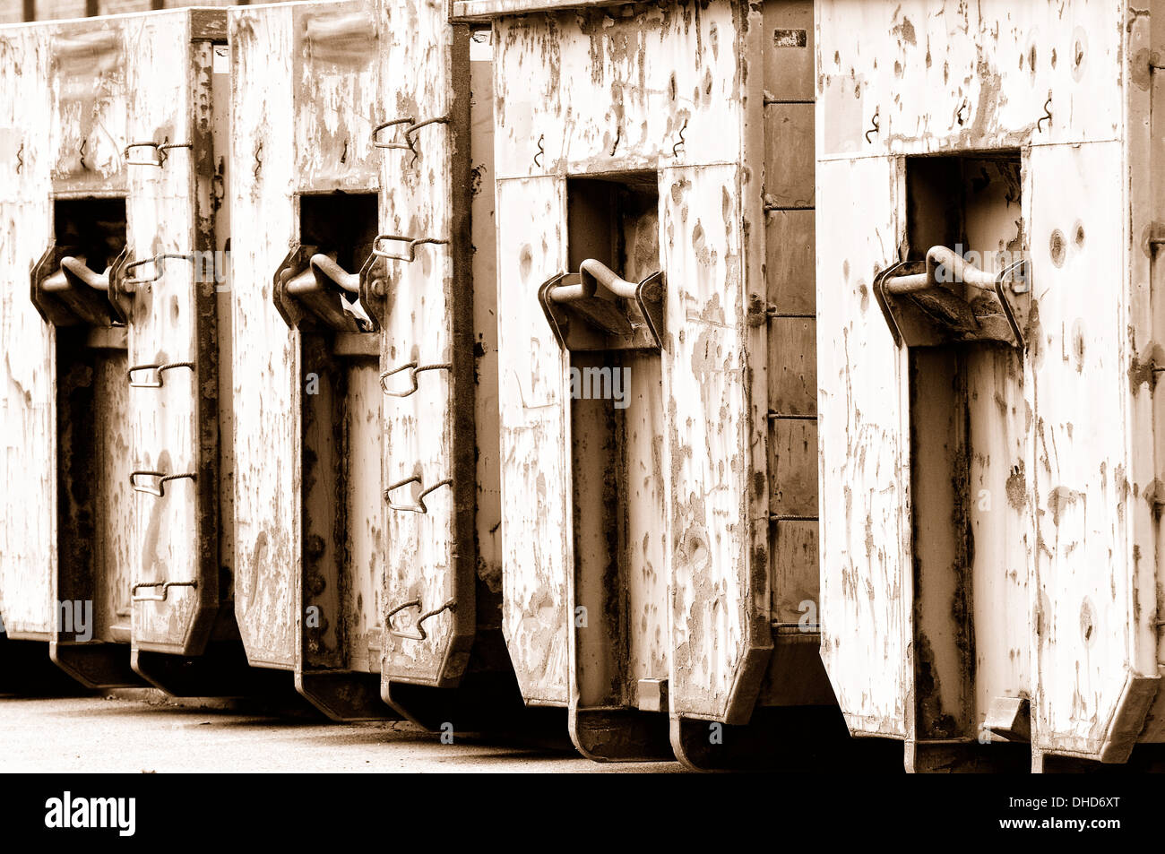 Roll off containers hi-res stock photography and images - Alamy