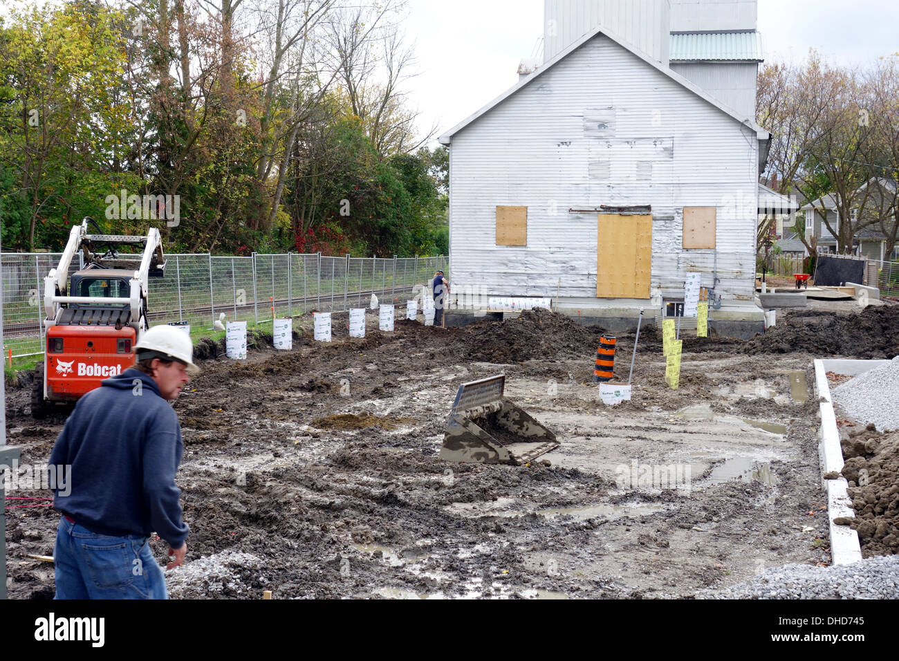 Workers at a construction site in Toronto, Canada Stock Photo - Alamy