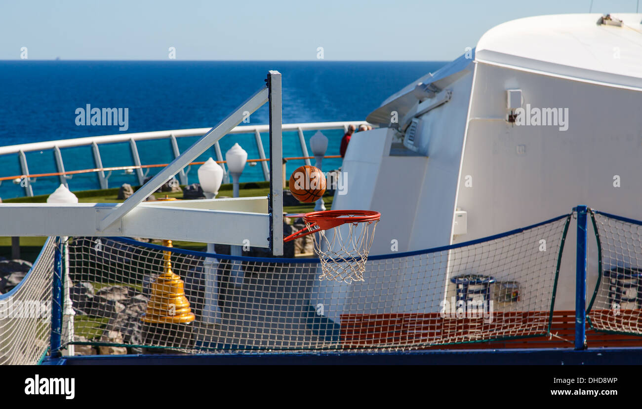 Deck games on cruise ship hi-res stock photography and images - Alamy