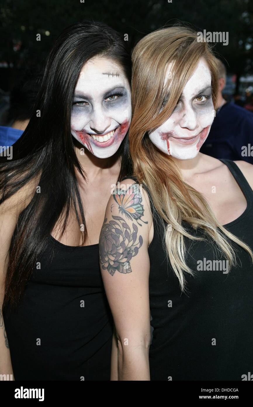 Las Vegas, NV, USA. 6th Nov, 2013. Jennifer Willey, Sara Cutshall ...