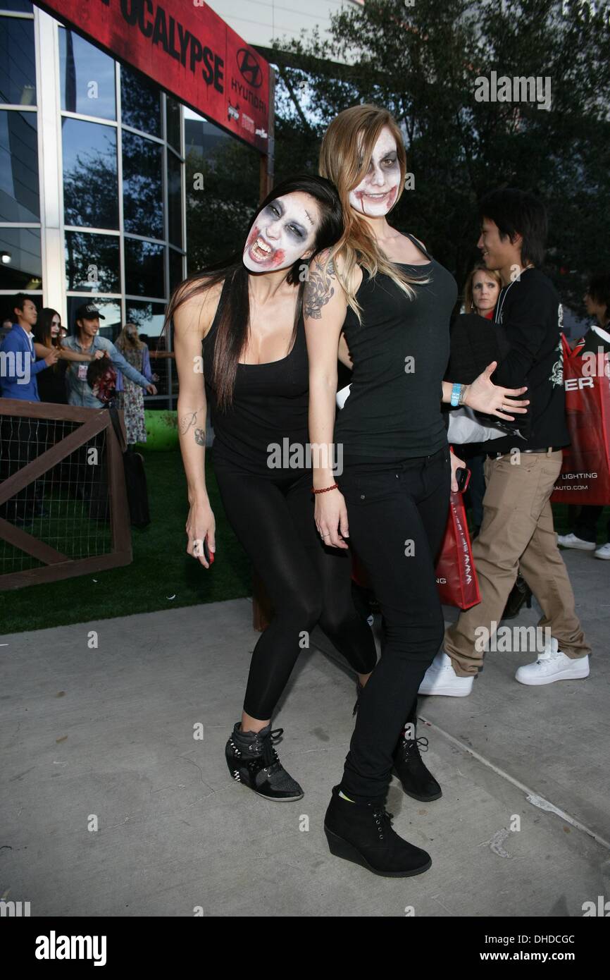 Las Vegas, NV, USA. 6th Nov, 2013. Jennifer Willey, Sara Cutshall ...