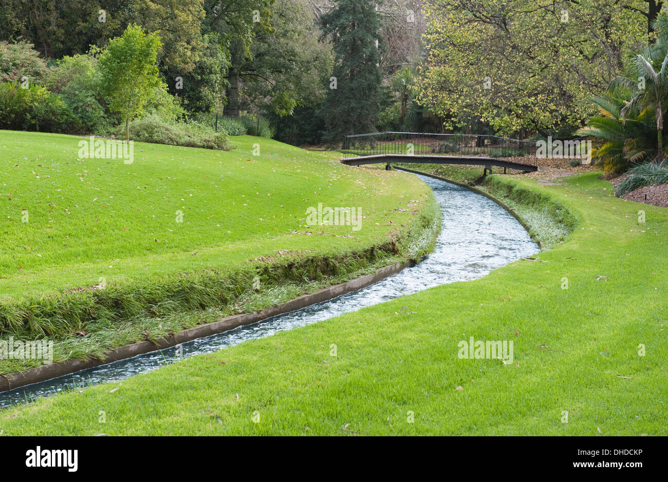 Landscaped environment hi-res stock photography and images - Alamy