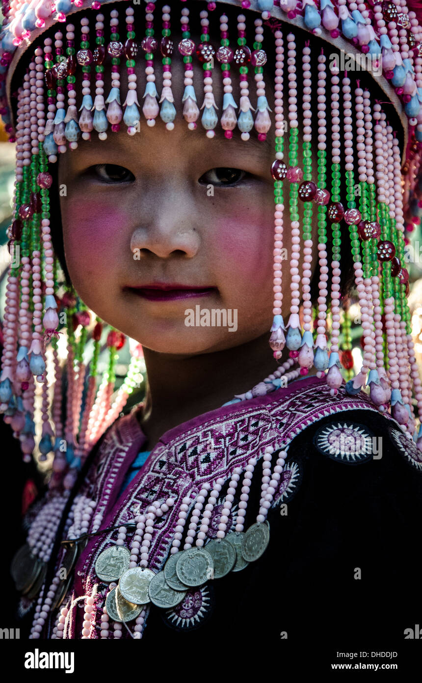Child girl in traditional hi-res stock photography and images - Alamy