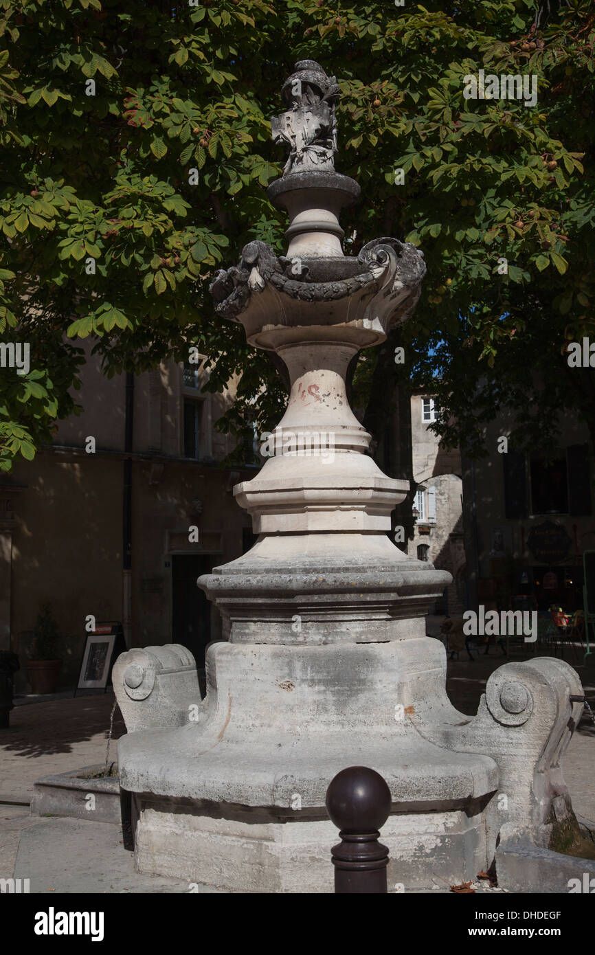 Fountain in Place Favier at St Rémy de Provence Stock Photo - Alamy
