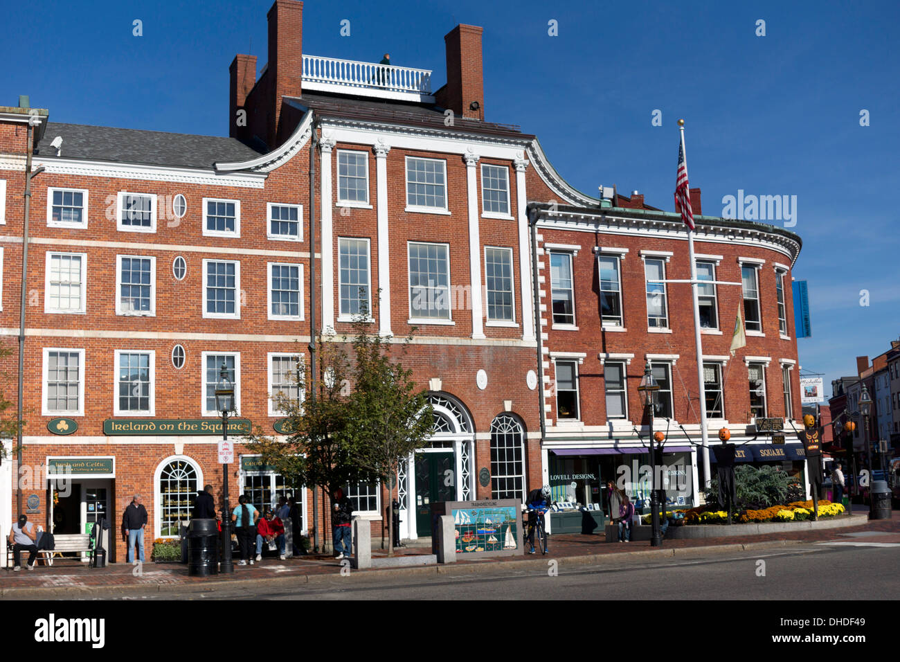 Portsmouth new hampshire market square hi-res stock photography and ...