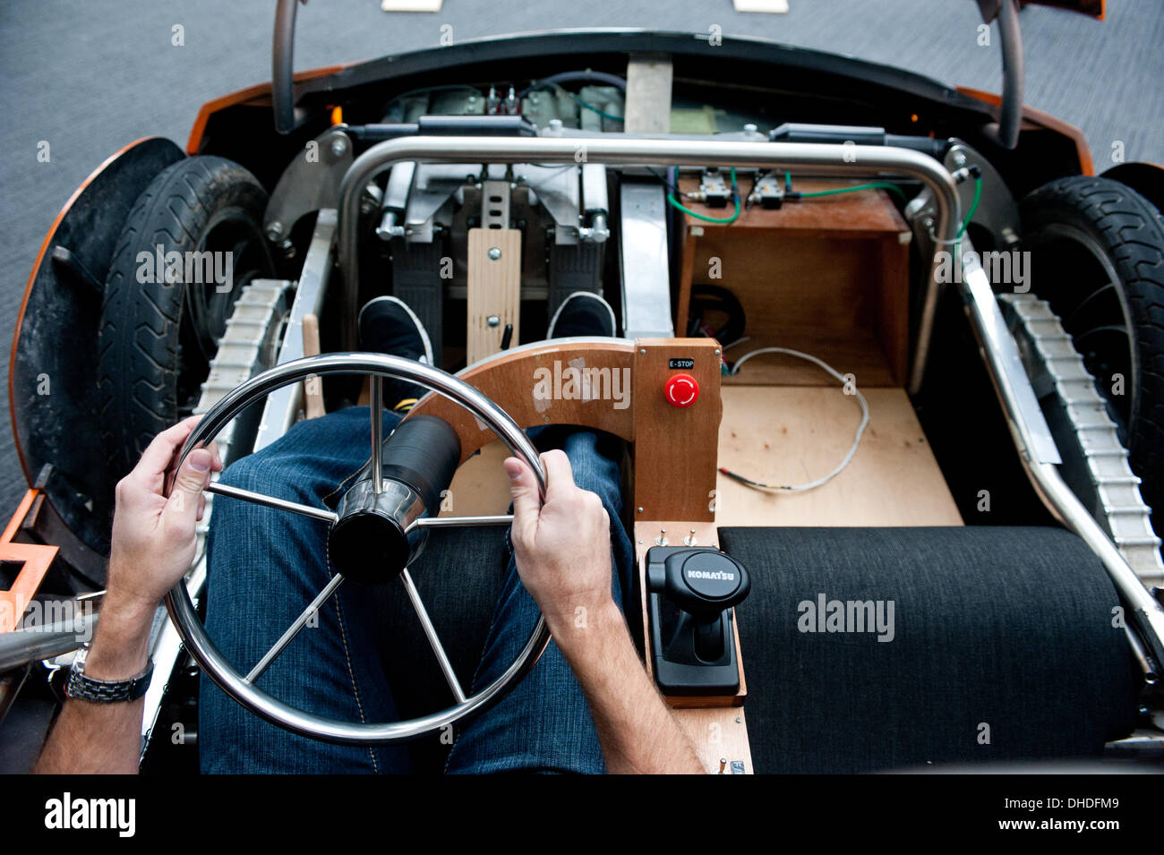 London, UK. 7th November 2013. URBEE, the first car with a 3D printed ...