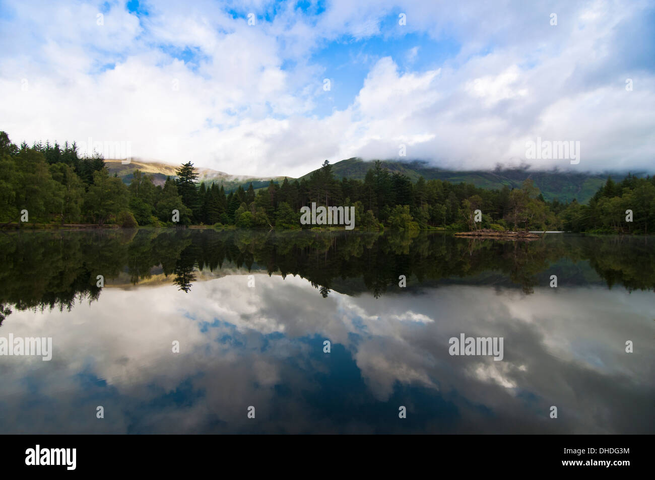 Scottish waterscape hi-res stock photography and images - Alamy