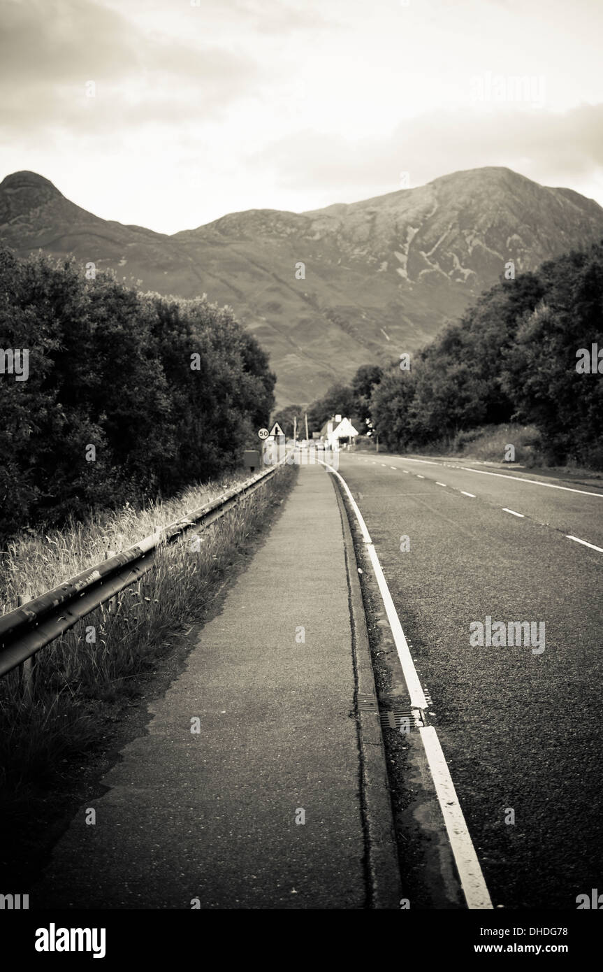Alone desolate deserted hi-res stock photography and images - Alamy