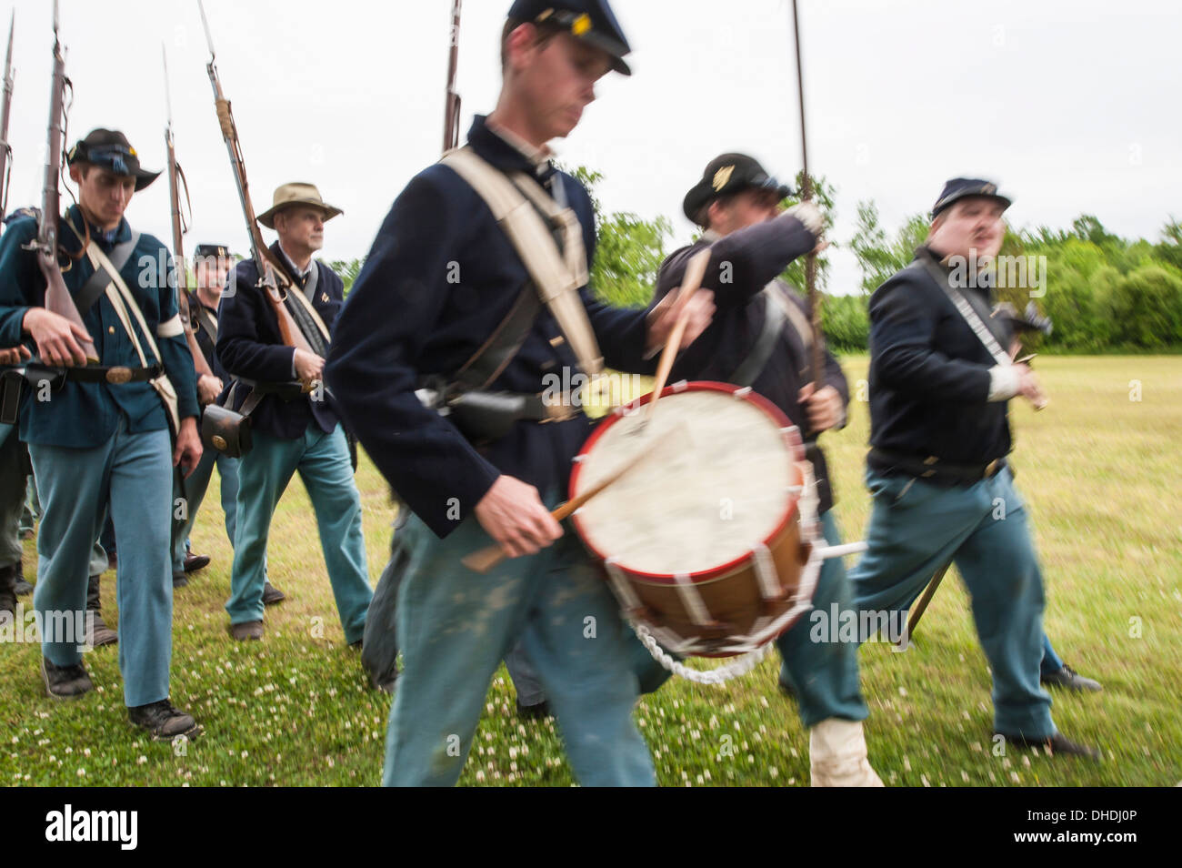Union soldiers at the Thunder on the Roanoke Civil War reenactment in ...