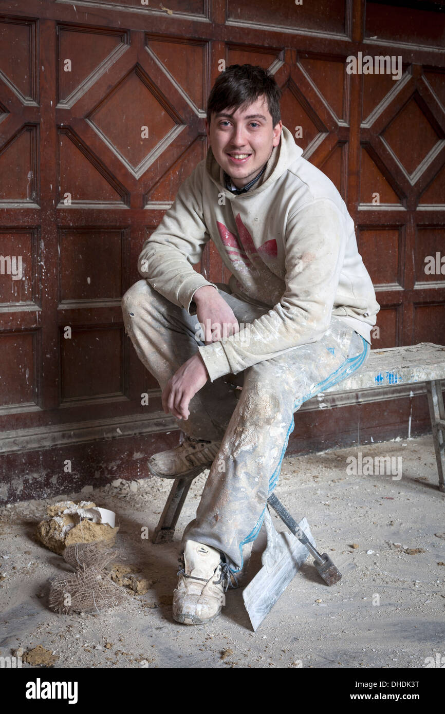 Man plasterer hi-res stock photography and images - Alamy