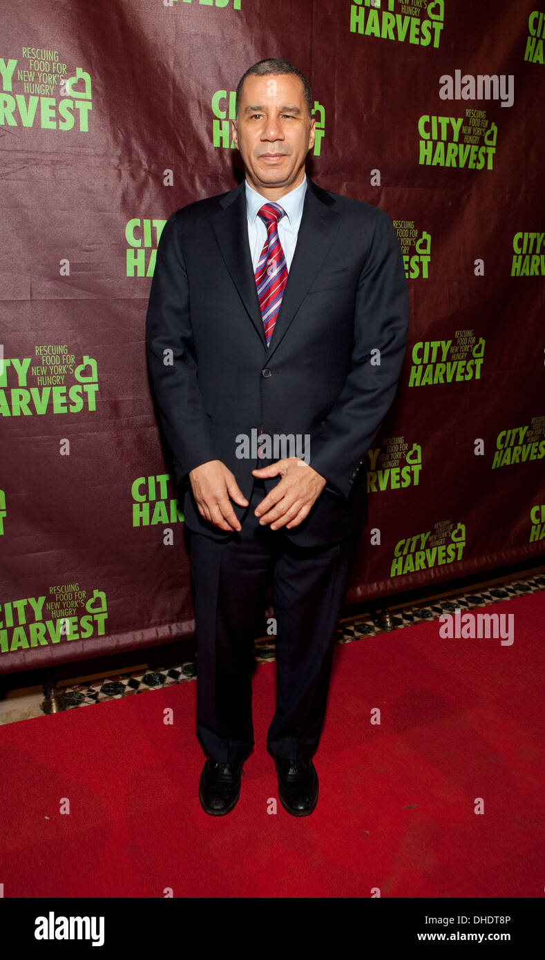 Former Govenor Of New York David Patterson City Harvest to Honor Union ...