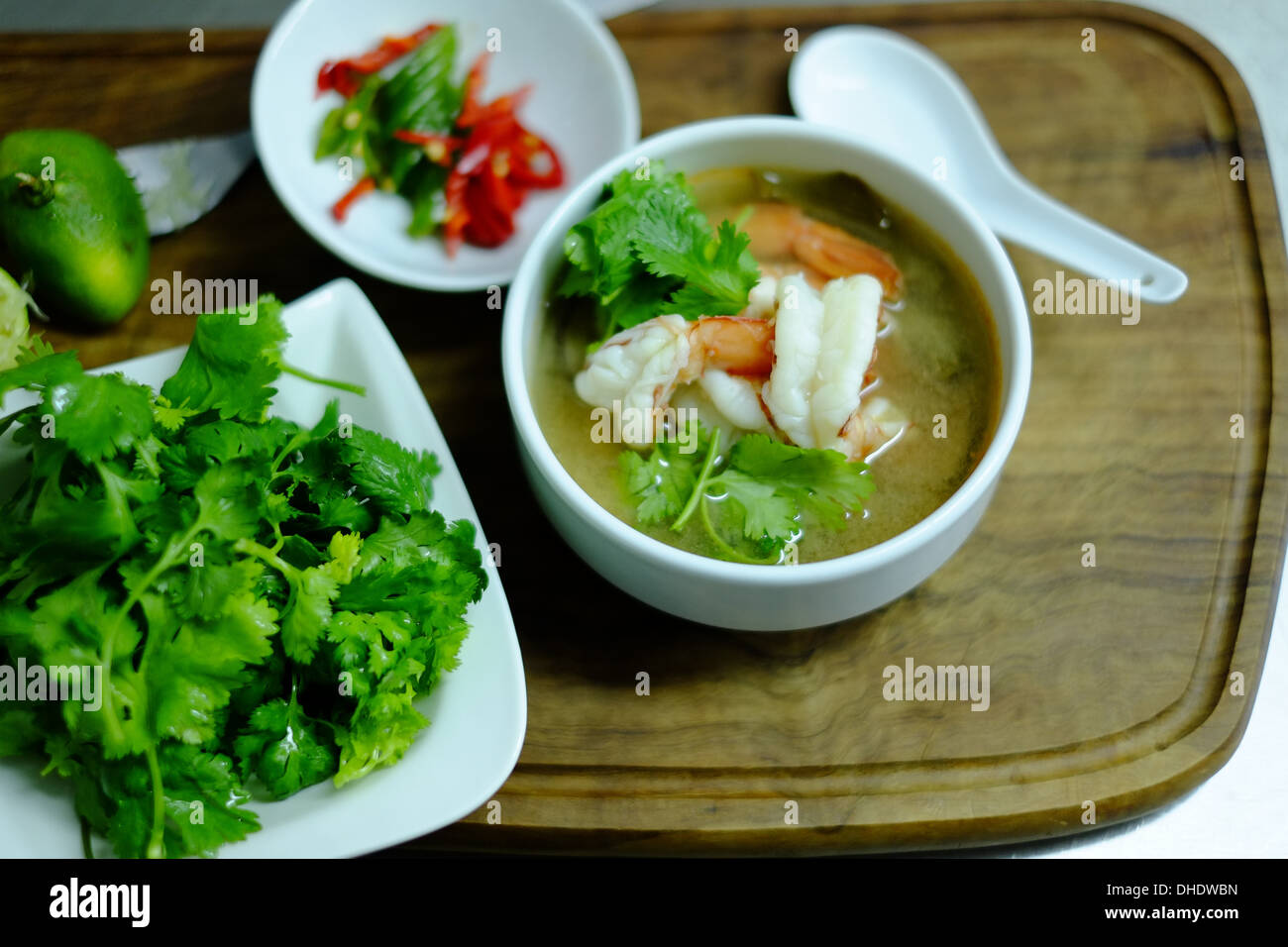 Tom Yum Goong, tom yam kung Stock Photo - Alamy