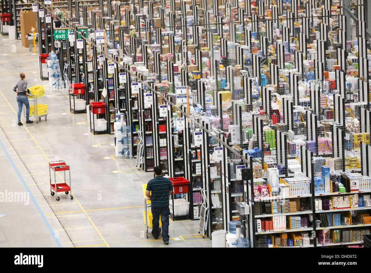 Amazon fulfilment centre (warehouse) in Peterborough Cambridgeshire ...